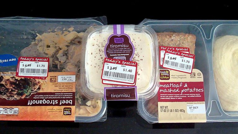 The “Invisible” Grocery Store Aisle Where the Best Deals Are Always ...